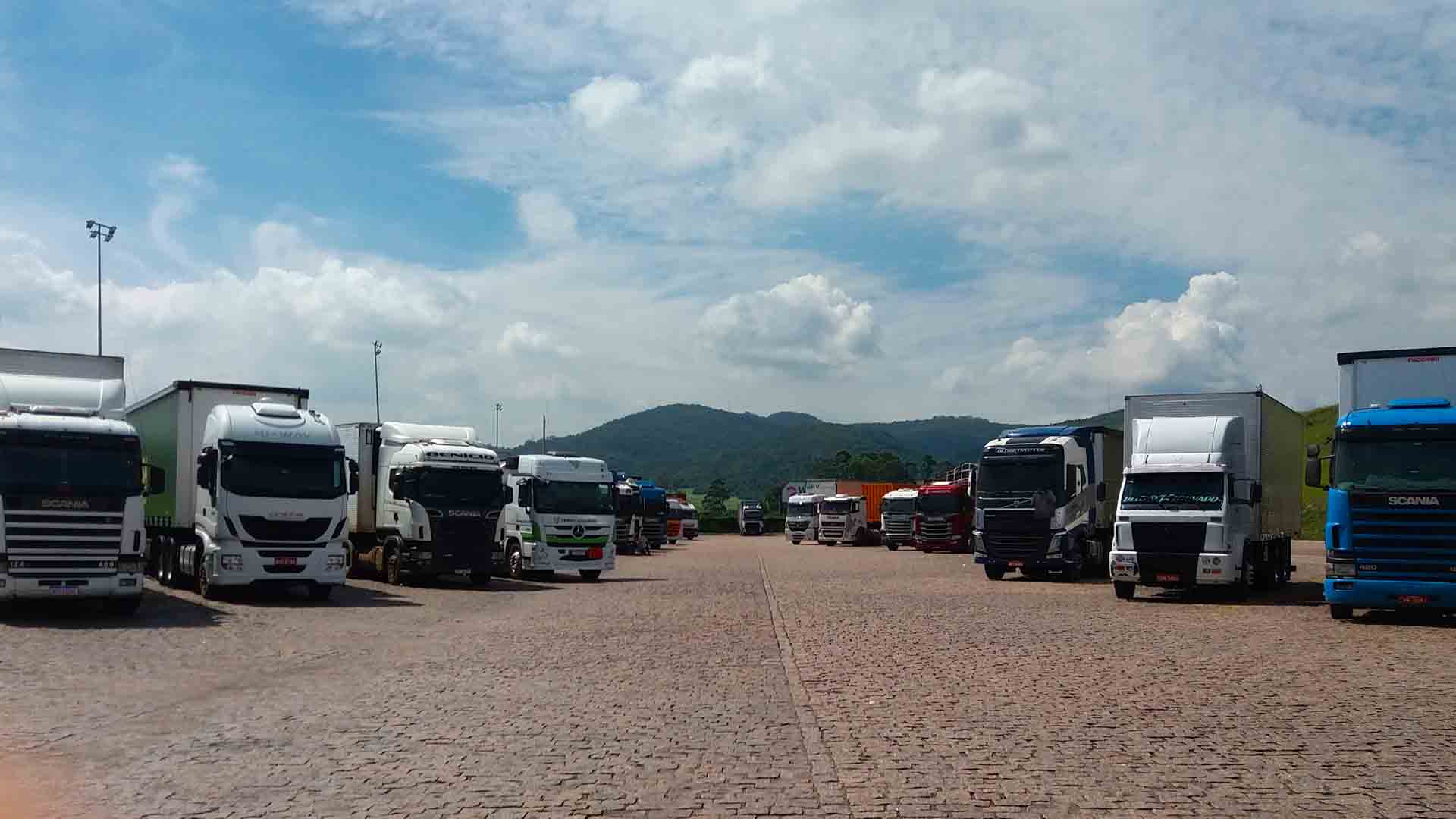 SNTT certifica 15 novos pontos de parada e descanso para caminhoneiros