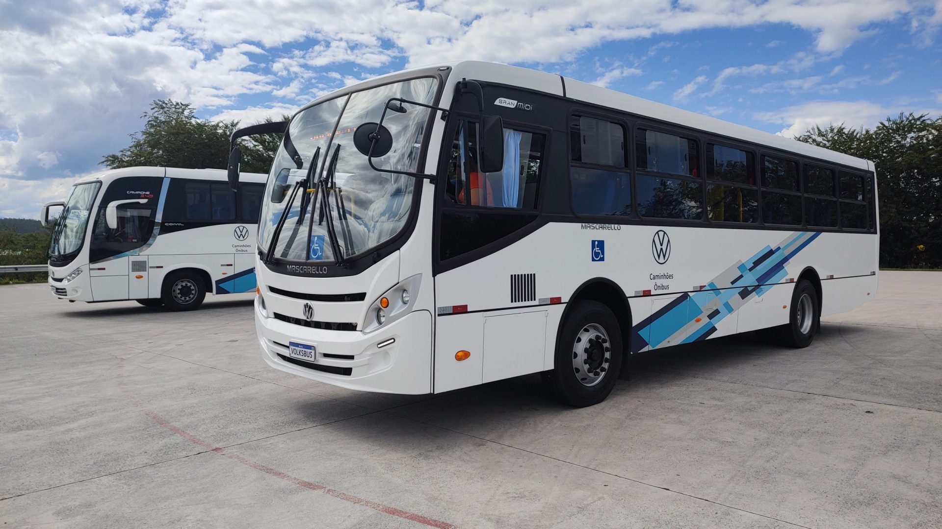 Volkswagen apresenta nova linha Volksbus e revela protótipo elétrico